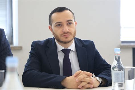 Ոլորտային խնդիրների լուծման շուրջ աշխատանքեր են տարվում Մխիթար Հայրապետյանն այցելել է Ucom