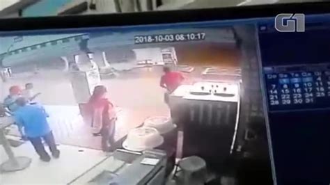 Vídeo Vídeo Mostra Ação De Bandidos Em Assalto Que Deixou Policial