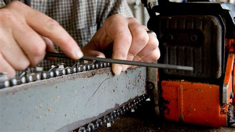 How To Sharpen A Chainsaw In Four Must Follow Steps Homebuilding
