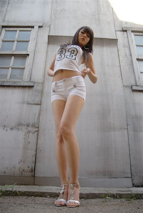 Sexy Asian Girl Hwang Mi Hee Beautiful Korean Racing Queens