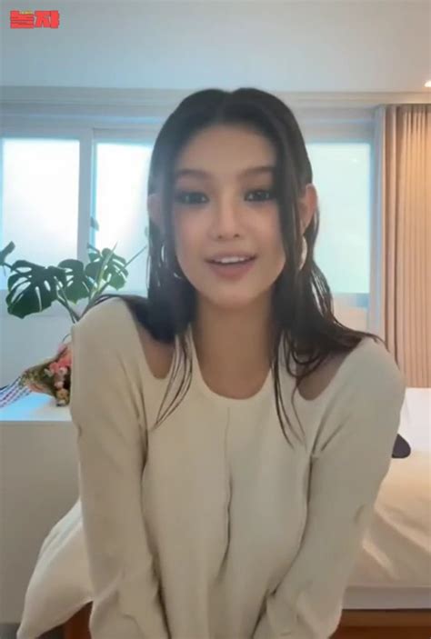 뉴진스 다니엘 성인 게시판｜놀쟈 성인들의 파라다이스