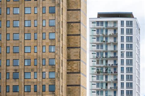 Detalles De Fachada De Edificios De Altura En Triangeln Imagen De Archivo Imagen De Horizonte