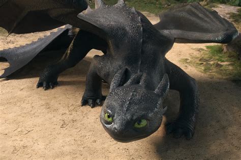 How Toothless Evolved For The New How To Train Your Dragon Los