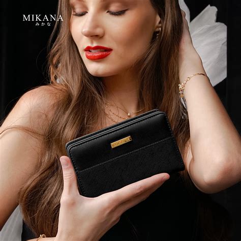 Nerumi Medium Wallet Mikana Japan