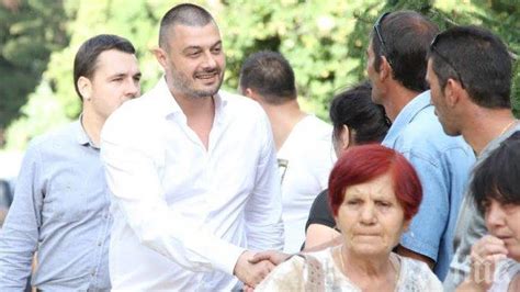 Бареков изригна пред ПИК БСП и ГЕРБ нямат граници в популизма Аверът на Галеви и този който