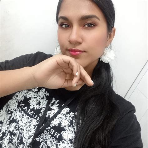 SIMONE BILES Webcam Model Profile XHamsterLive