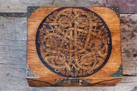 Сундук Old Celt 2 — цена 9500 грн в каталоге Шкатулки Купить товары для дома и быта по