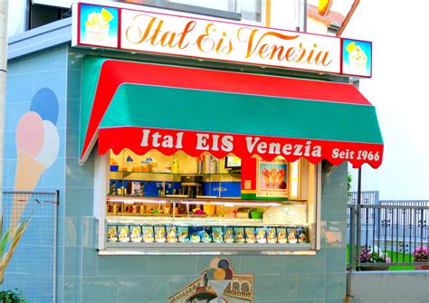 무료 이미지 여름 얼음 간판 맛있는 아이스크림 콘 달콤한 접시 슈퍼마켓 단맛 턱 소매 아이스크림 가게