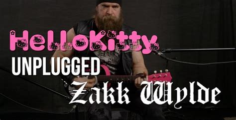 Закк Уайлд включен в список величайших гитаристов всех времен сыграл на гитаре Hello Kitty