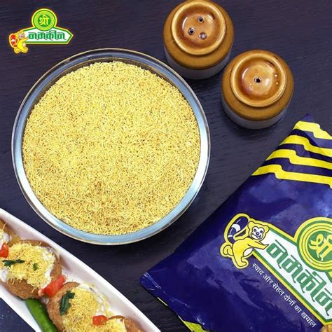 Shree Namkeen Chat Papdi Nylon Sev 400 G Jiomart
