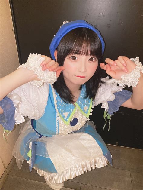 百瀬せいな🦕（ひめもすオーケストラ） On Twitter 今年の目標はmc中だけでもo脚を治したいな、、、、