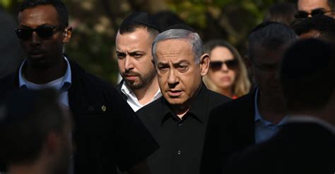 Netanyahus Bind Compromising In Gaza Or Holding On To Power At Home