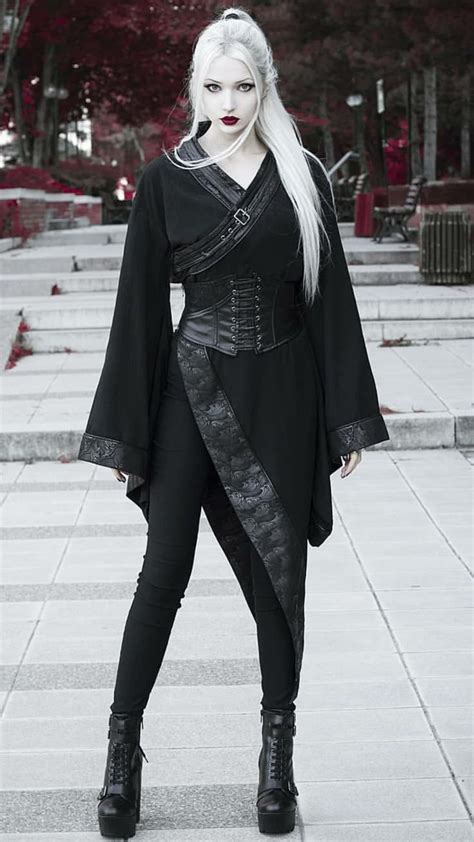 Pin By Santana Casey On Anastasia Fashion Style Hollywood