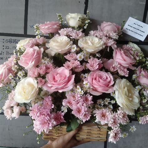 Jual Karangan Bunga Meja Bunga Ucapan Rangkain Bunga Shopee Indonesia