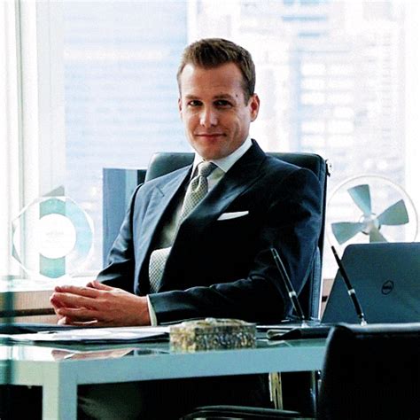 Suits S Find And Share On Giphy