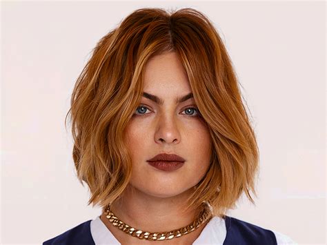 15 Beautiful Hairstyles For Round Faces That Flatter Instantly