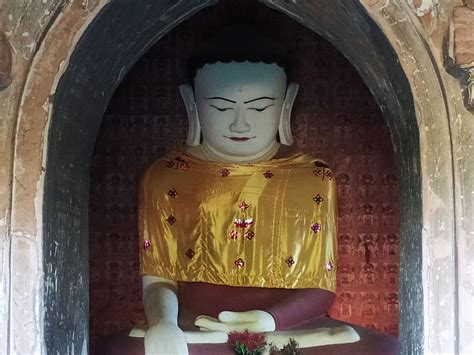 ပုဂံကမ္ဘာ့အမွေအနှစ်ဒေသ ဝိနည်းဓိုလ်ဂူဘုရားကိုဖူးမြှော်ပြီး ဗုဒ္ဓပုံပန်းချီကွက်များ၊ ဗုဒ္ဓဝင် ဆိုင