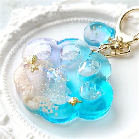 レジン♡セリア新商品モールドで作る！肉球キーホルダー海ver作り方 猫 1301 Uvレジン♡レジンアクセサリーの作り方