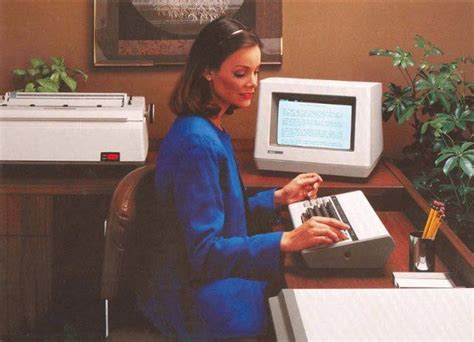 The Golden Age Of Floppy Disks 27 Interesting Vintage Photos Of Women At Computers In The 1980s