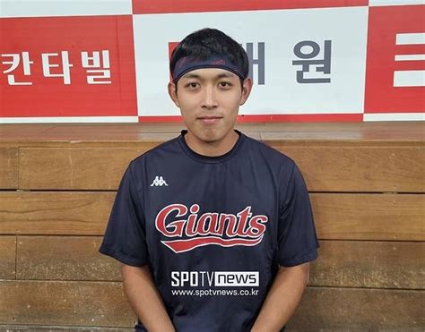 박용택을 쫓던 신인→누군가의 롤모델 위상 달라진 롯데 히트 상품