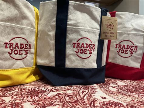 A Look At Trader Joes Canvas Mini Tote Bags
