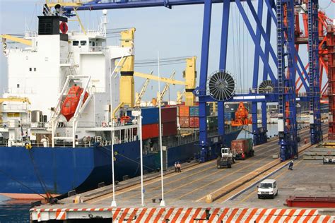 Container Ship Definition Facts Britannica