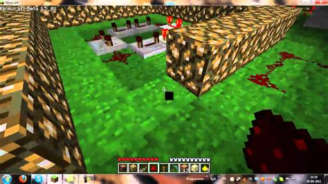 How To Make A Repeating Redstone Circuit Youtube