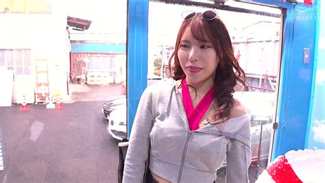 羞恥！真夏のビーチ！ビキニ映え巨乳女子大生限定 勝ったら賞金30万円 負けたら待ったなしの即ハメ！中出し野球拳！水着ごしに分かるエチエチ