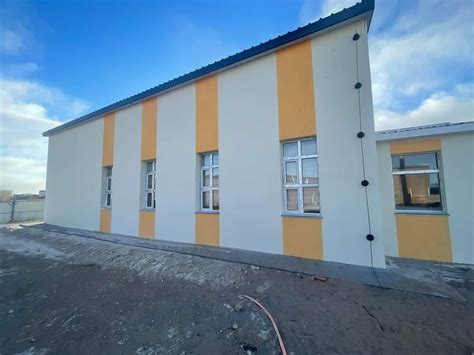 БАРУУН УРТ СУМ 2 ДУГААР СУРГУУЛИЙН УРЛАГ ЗААЛНЫ ӨРГӨТГӨЛИЙН БАРИЛГА УЛСЫН КОМИСС ХҮЛЭЭН АВЛАА