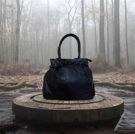 Дамска практична чанта за ежедневието Аксесоари Варна Дамска практична чанта за ежедне