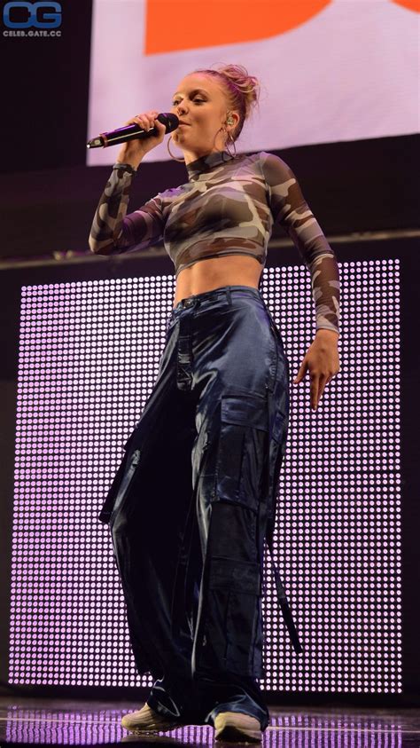 Zara Larsson Nude Pictures Onlyfans Leaks Playboy Photos Sex Scene Uncensored