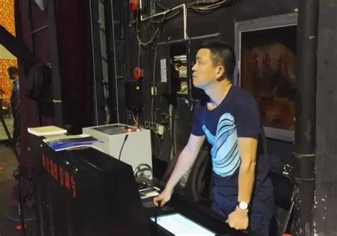 大型现代锡剧江姐献演上海 中央电视台还现场录制了哟 锡剧在江阴