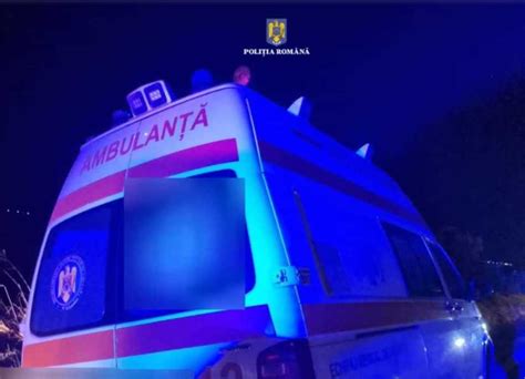 Polițiștii Au Tras Focuri De Armă Pentru Prinderea Unui șofer Beat Care A Furat O Ambulanță Din