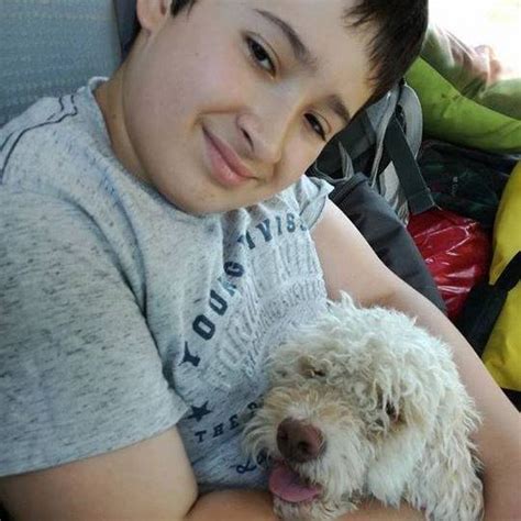 Благотворителен Базар В Полза На Пепи Димитров За Неговото Лечение