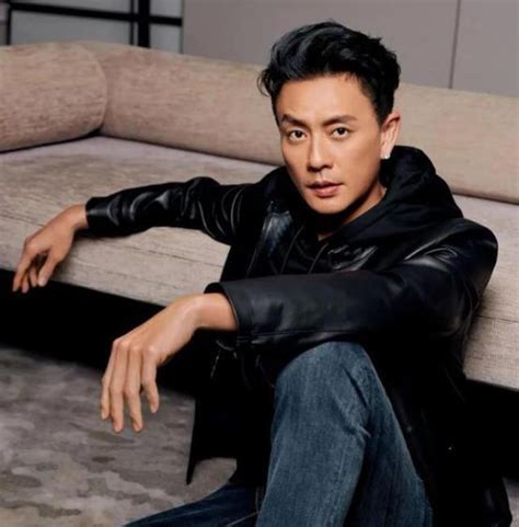 黄宗泽罕谈原生家庭，曾因女友顶撞妈妈，因一事父亲离世至今遗憾