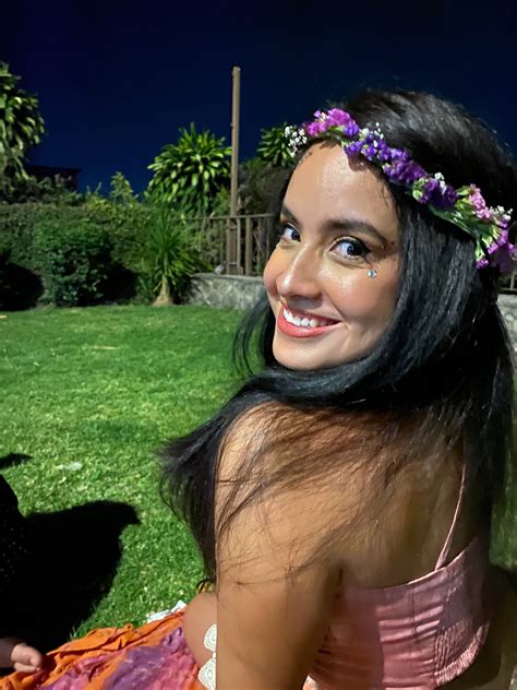 Dany Escobar Diez Medium