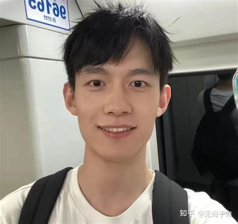 男生如何变帅？普通男生颜值逆袭攻略。 知乎