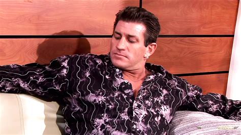 La Milf Mora Cavalca Un Cazzo Durissimo E Ingoia Xhamster