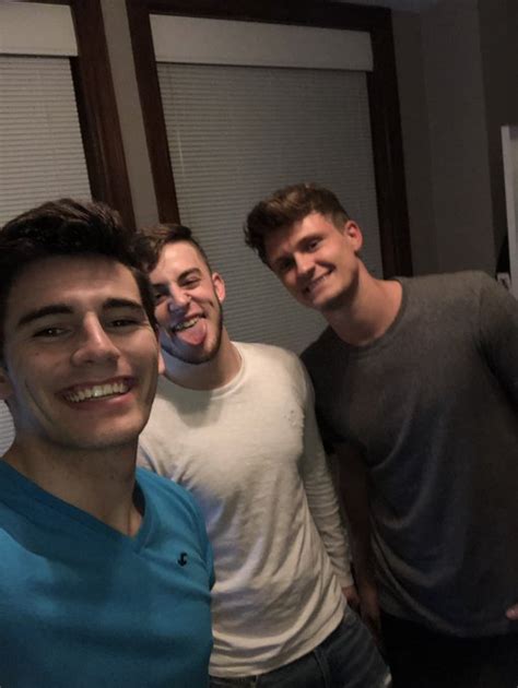 Tw Pornstars Liam Jacobs 🇺🇦 Top 0 22 🏆 The Latest Pictures And Videos From Twitter For All