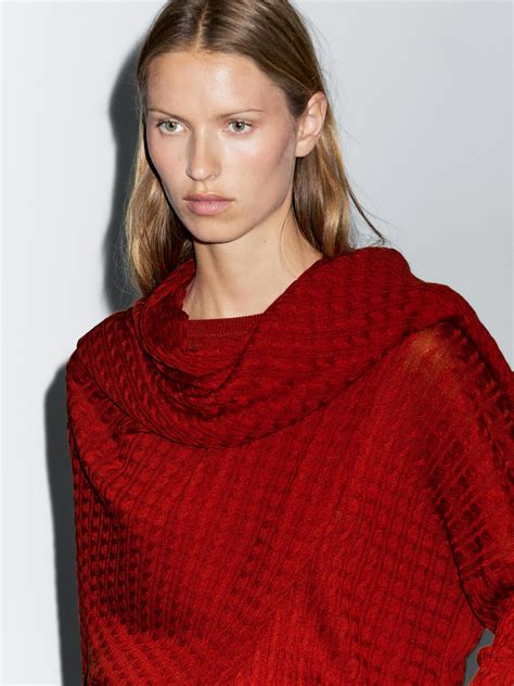 Cable Knit Sweater With Scarf Detail · Red · Sweaters Massimo Dutti