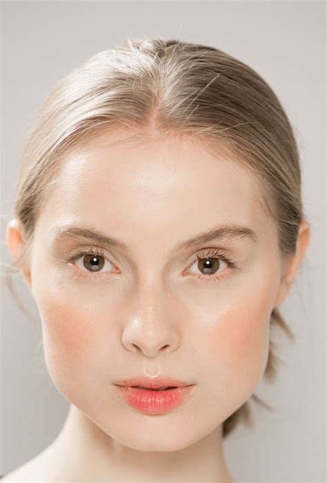Check Out These Hair And Makeup Trends For 2017 Some Are Pretty Out