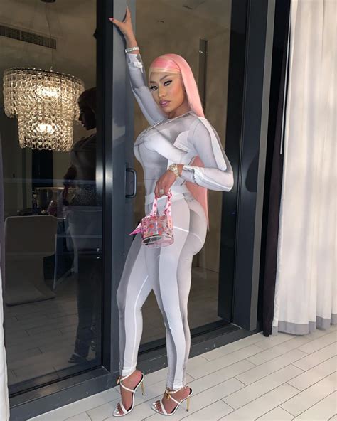 Nicki Minaj Nip Slip Of The Day