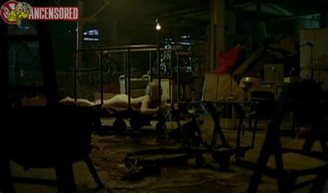 Голая Бритт Ходжес в Polycarp