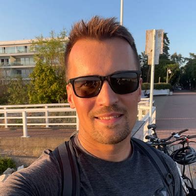 Our Team Handsontable Data Grid For Javascript React Angular And Vue