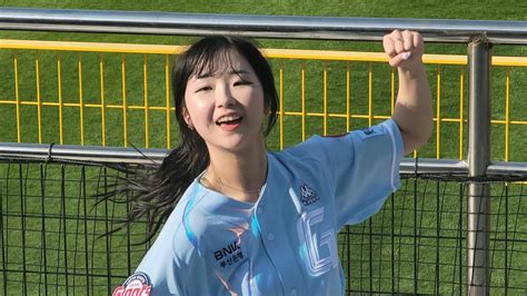 롯데자이언츠 렉스선수 응원가 연속 부르기 ㅋㅋ Youtube