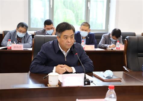 学校召开警示教育专题会议 绥化学院