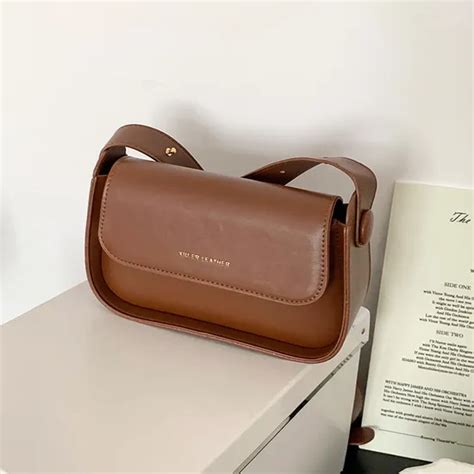 2023 New Fashion Korean Crossbody Niche Armpit Bag Shoulder Crossbody