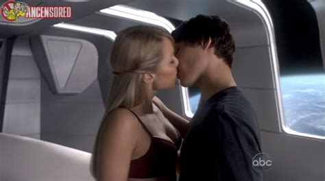 Naked Laura Vandervoort In V