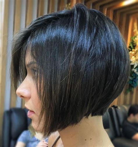 19 Angled Layered Bob Haircut Short Hairstyle Trends Short Locks Hub