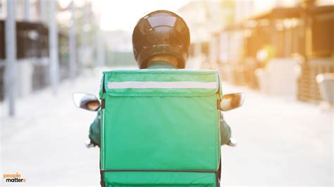 News Singapore Platform Workers Now Distinct Labour Class